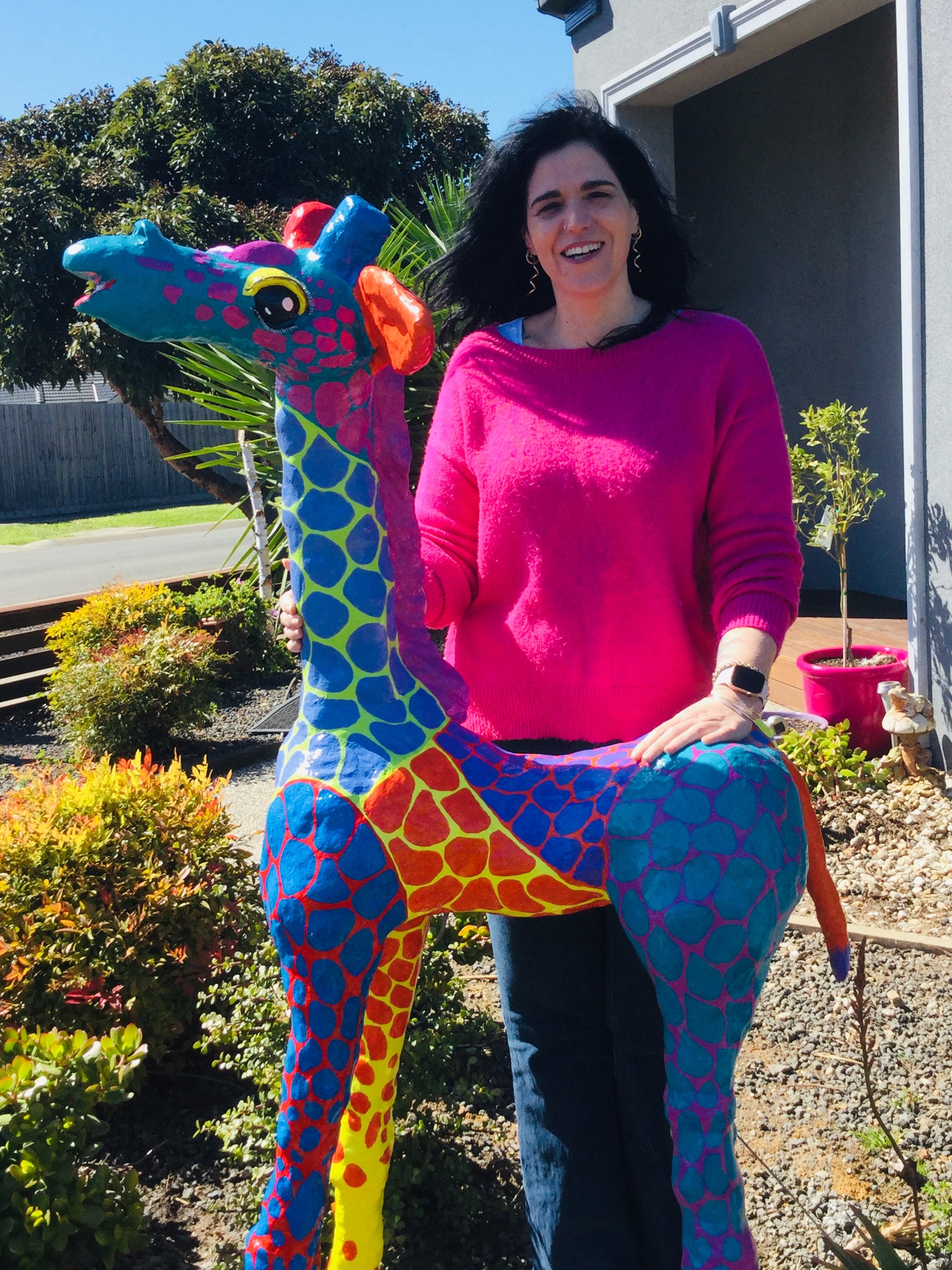 Justine Martin – finding purpose through art. – HuG