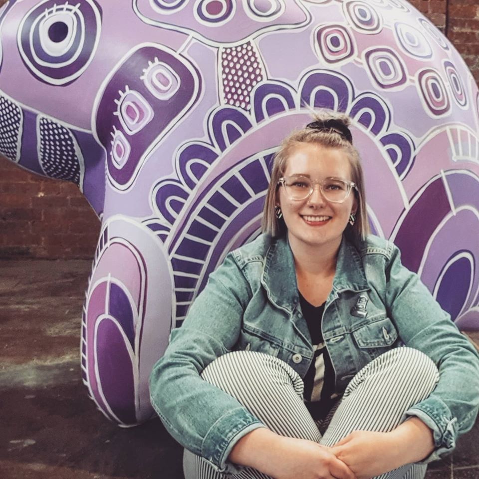 Jacklyn Foster, artist. – HuG